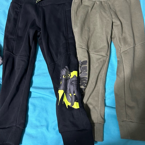 Dreamworks | Bottoms | Dreamworks Black And Olive Kids Joggers With ...
